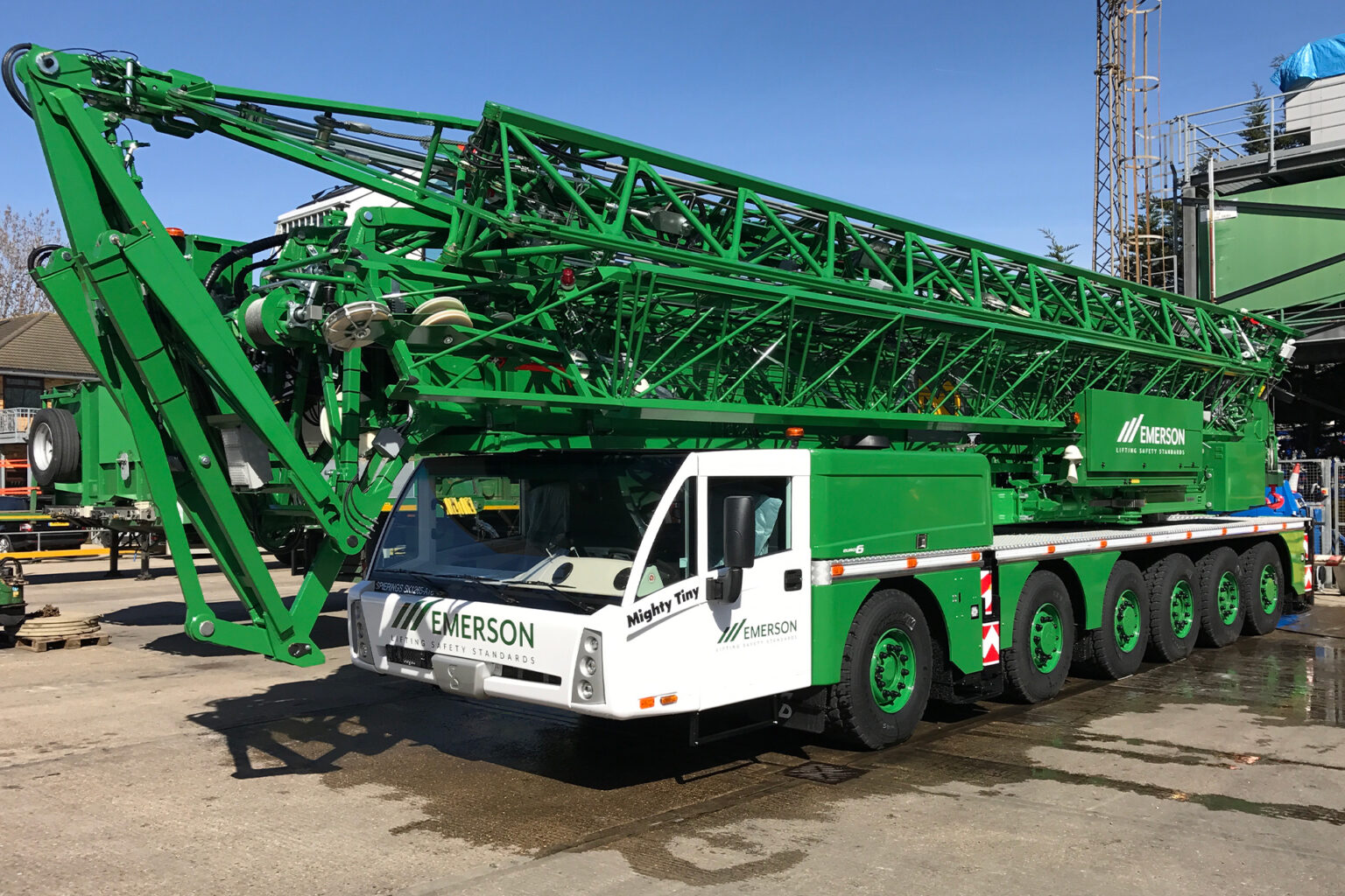 Explore Our Diverse Crane Fleet | Emerson Cranes