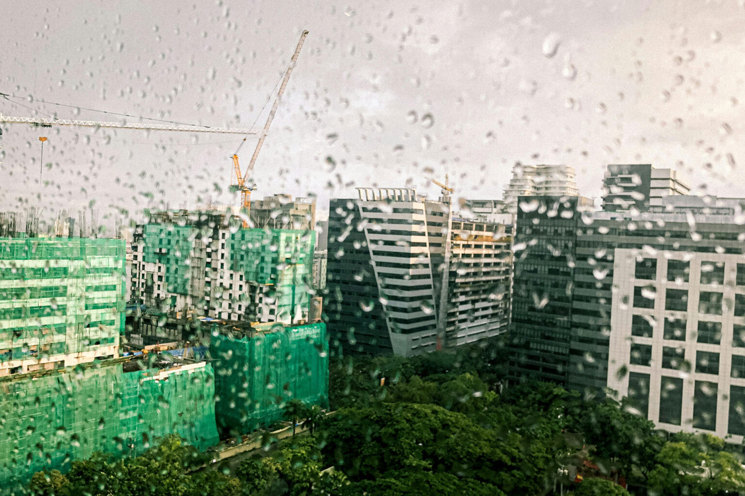 Crane Hazards & Extreme Weather Safety | Emerson Crane Hire